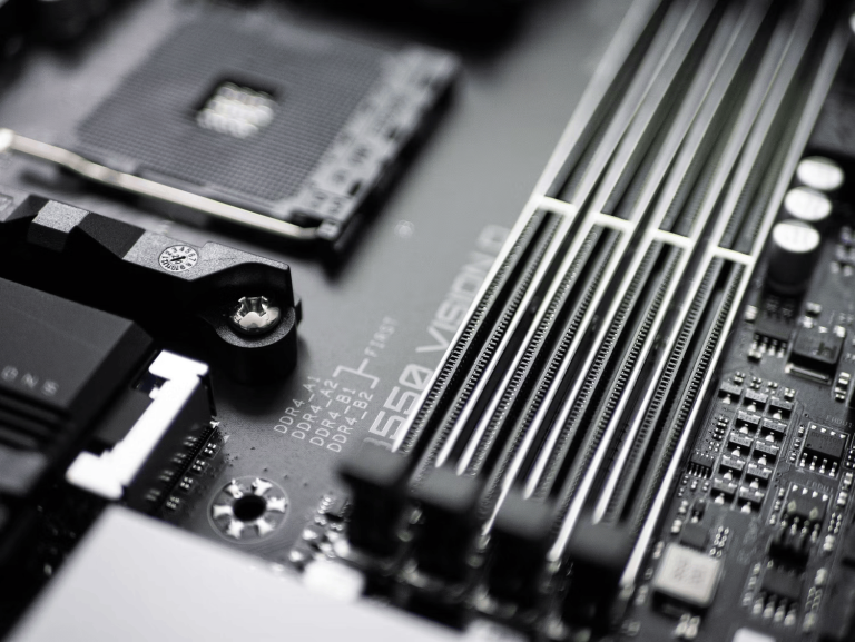 10 Essential Motherboard Specs and Terms for Buyers - Life Conceptual