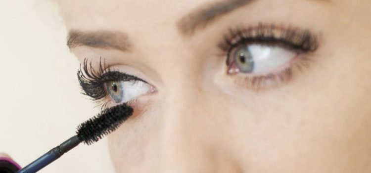 Revive Your Mascara: Dr. Andrew Weil's Guide Extending Life