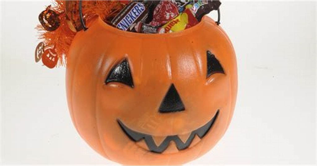 Halloween Candy Manufacturing: Mars' Sweet Marathon - Life Conceptual
