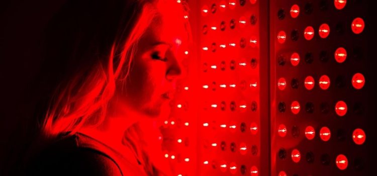 Feeling Good with Red Light: Effects of Light Therapy