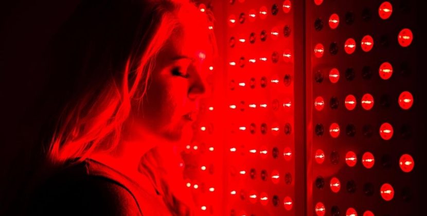 Feeling Good with Red Light: Effects of Light Therapy